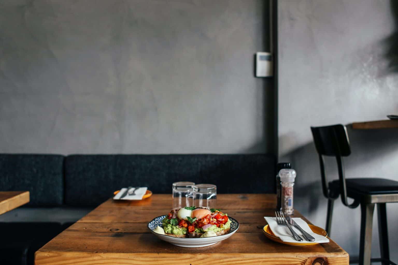 ADA Seating Requirements for Restaurants & Bars