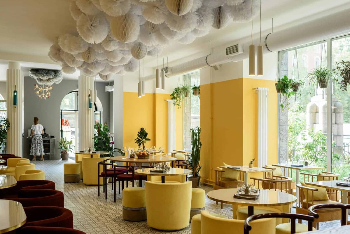 ADA Seating Requirements for Restaurants & Bars